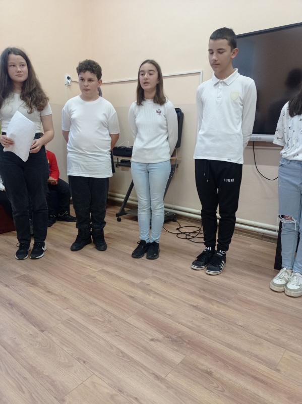 Основно училище Св св Кирил и Методий с Жълти бряг